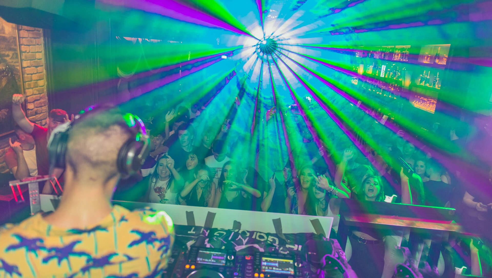 The Castle Late Night Venue | Night Clubs In Westport Mayo